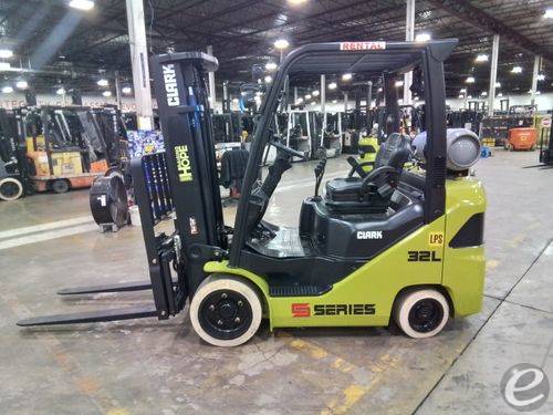 2023 LP Gas Clark S32C Cushion Tire 4 Wheel Sit Down (Indoor Warehouse)