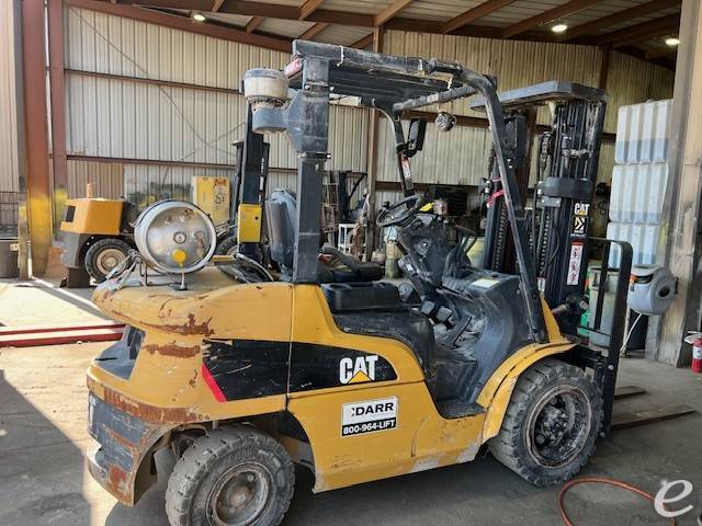 2019 LP Gas Cat Pneumatic Tire 4 Wheel Sit Down | Eliftruck