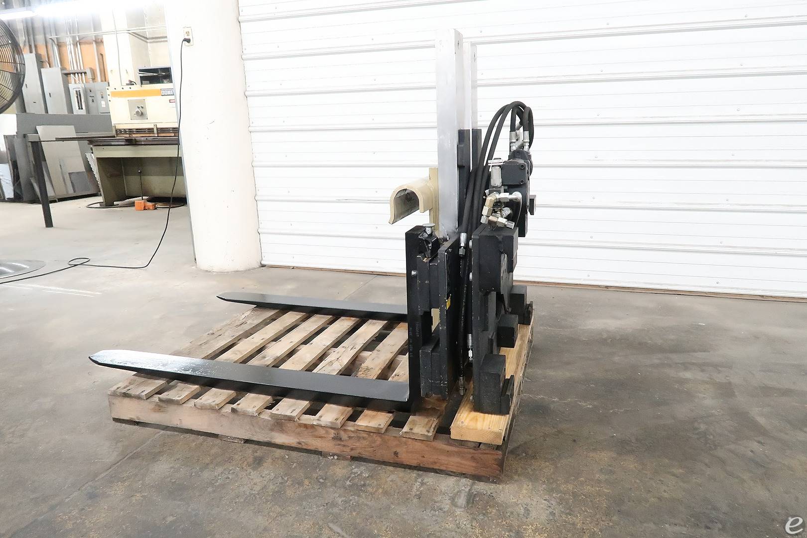 2011 Long Reach CRA 4537FB542HD11AN Rotator (Rotating Forks)