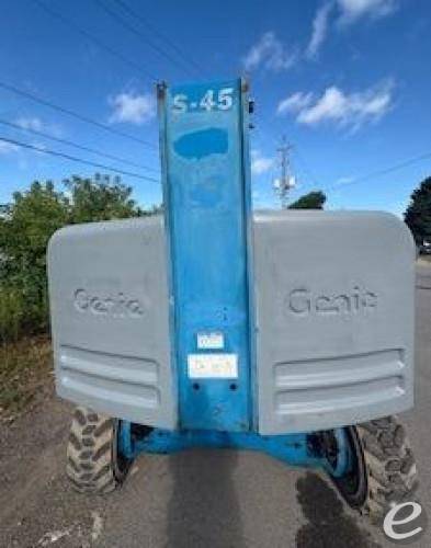 2001 Dual Fuel Genie Articulated Boom | Eliftruck