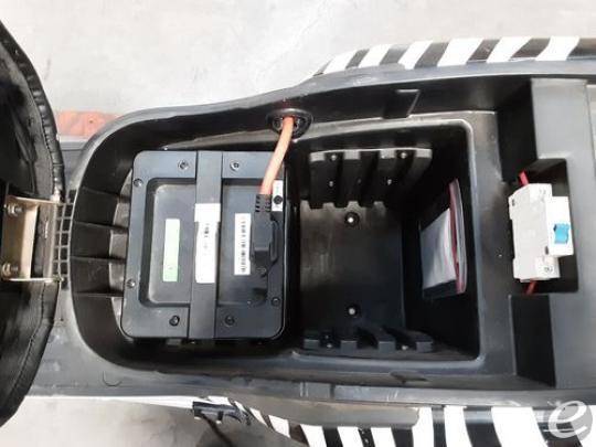 2020 Electric DAZZ Personnel & Burden Carriers
