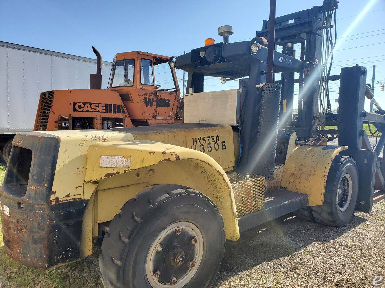 1983 Diesel Hyster H350B Pneumatic Tire 4 Wheel Sit Down