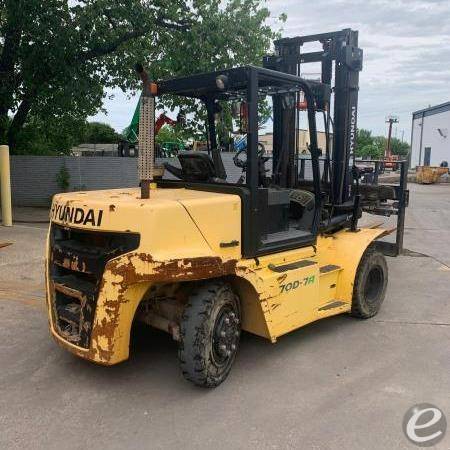 2016 Diesel Hyundai 70D-7A Pneumatic Tire 4 Wheel Sit Down