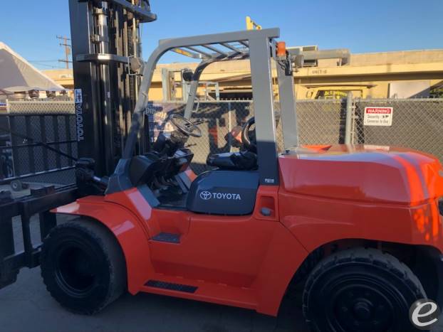 2009 Diesel Toyota 7FDU70 Pneumatic Tire 4 Wheel Sit Down