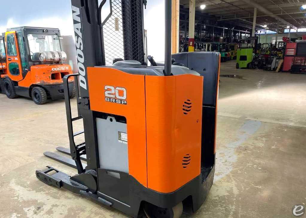 2015 Electric Doosan BR20SP-7 Electric Narrow Aisle Single Reach