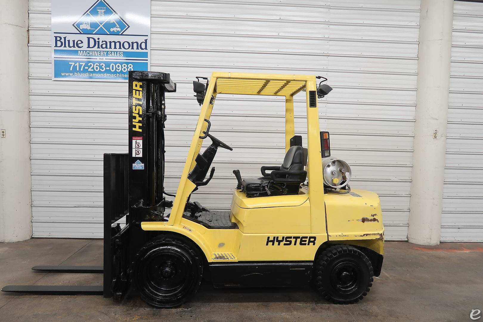 1999 LP Gas Hyster Sit Down Rider H60XM - 123Forklift