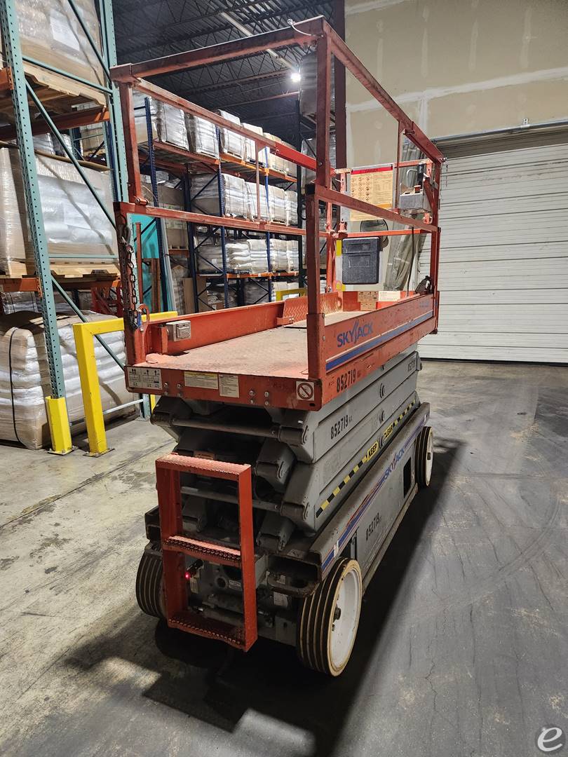2011 Electric Skyjack SJIII3226 Slab