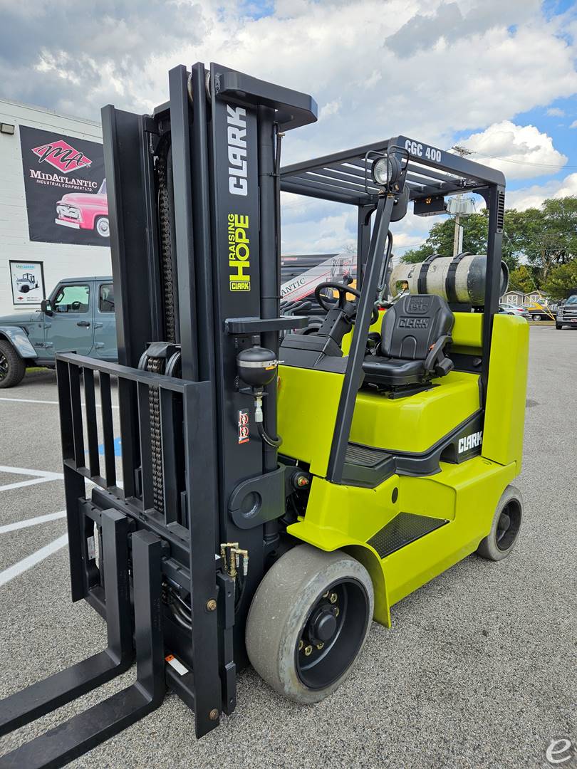 2025 LP Gas Clark Cushion Tire 4 Wheel Sit Down (Indoor Warehouse ...