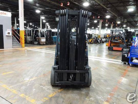 Electric Toyota 8FBCHU25 Cushion Tire 4 Wheel Sit Down (Indoor Warehouse)