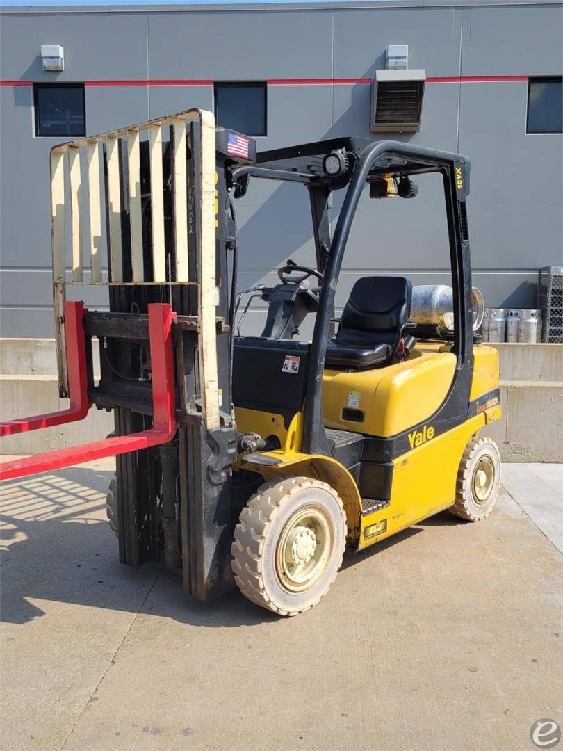 2014 LP Gas Yale GLP050VX Pneumatic Tire 4 Wheel Sit Down