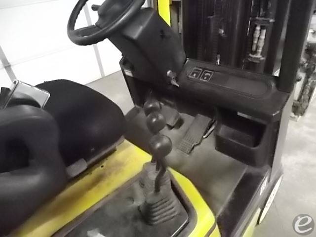 2002 LP Gas Yale GLC030 Cushion Tire 4 Wheel Sit Down (Indoor Warehouse)