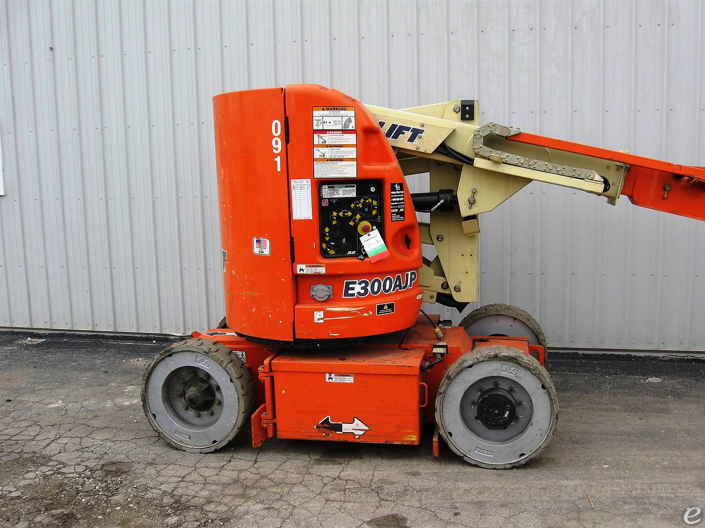 2008 Electric JLG E300AJP Articulated Boom