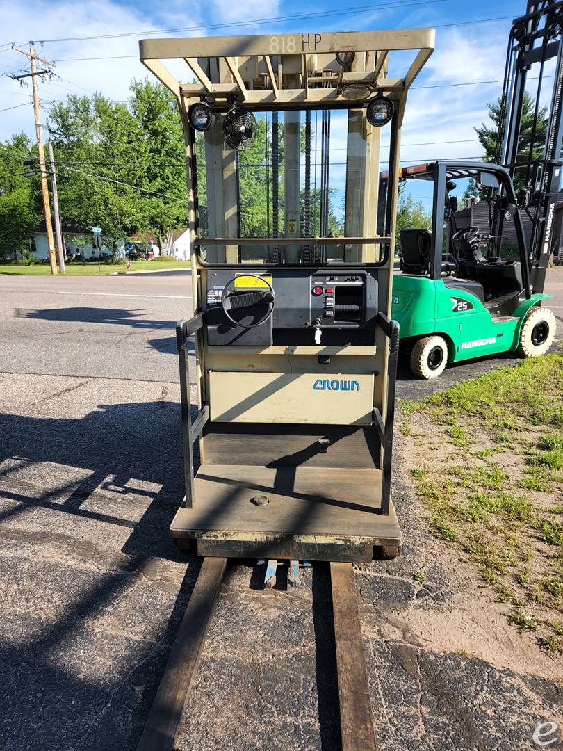 1987 Electric Crown 30SP36TT Electric Order Picker