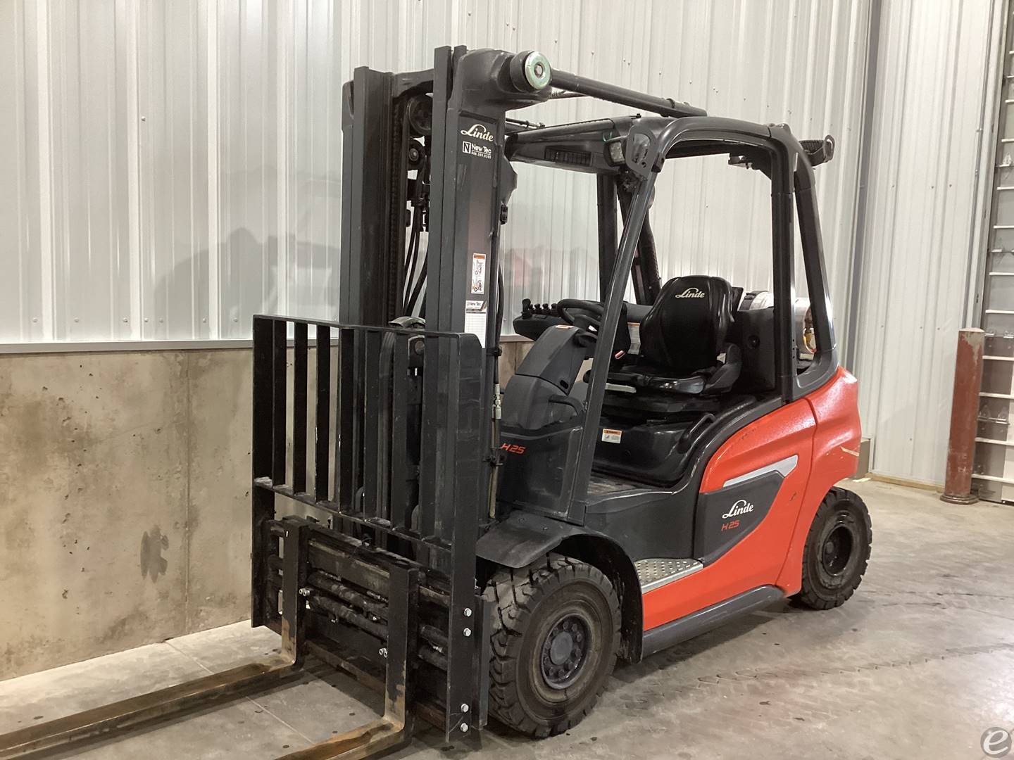 2021 LP Gas Linde H25T Pneumatic Tire 4 Wheel Sit Down