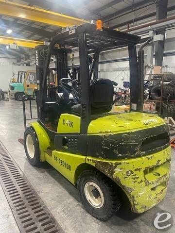 2014 Diesel Clark C30 Pneumatic Tire 4 Wheel Sit Down