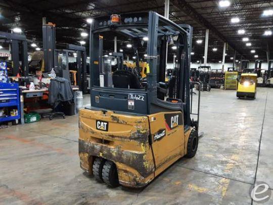 2015 Electric Cat 2ET4000 Electric 3 Wheel Sit Down