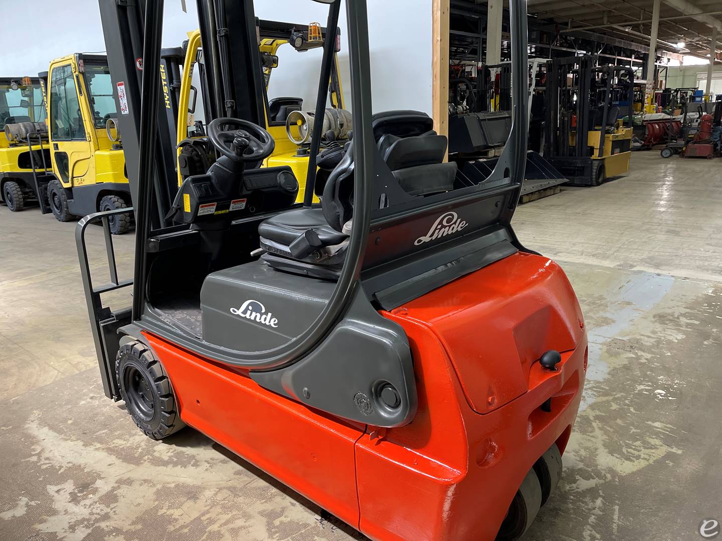 2003 Electric Linde E18C-02 Electric 3 Wheel Sit Down