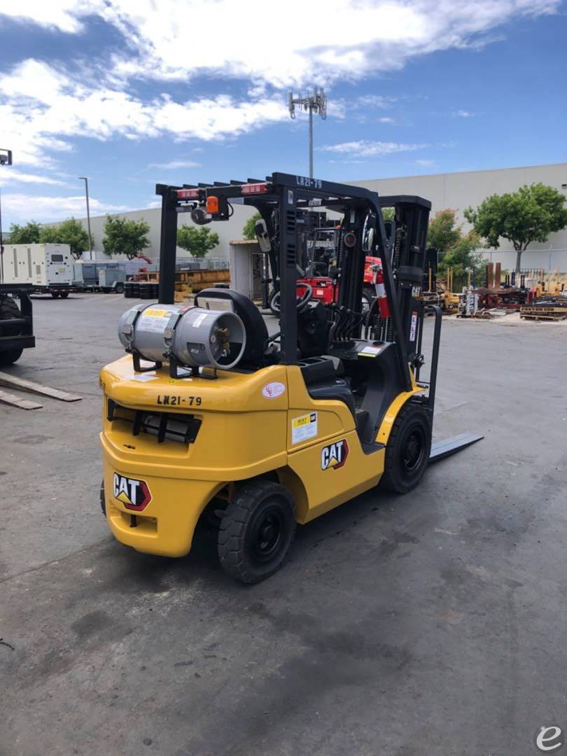 2021 LP Gas Cat GP25N-LE Pneumatic Tire 4 Wheel Sit Down