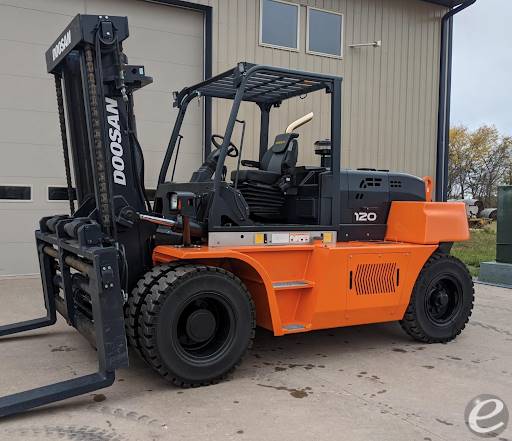 2018 Diesel Doosan D120S-7 Pneumatic Tire 4 Wheel Sit Down