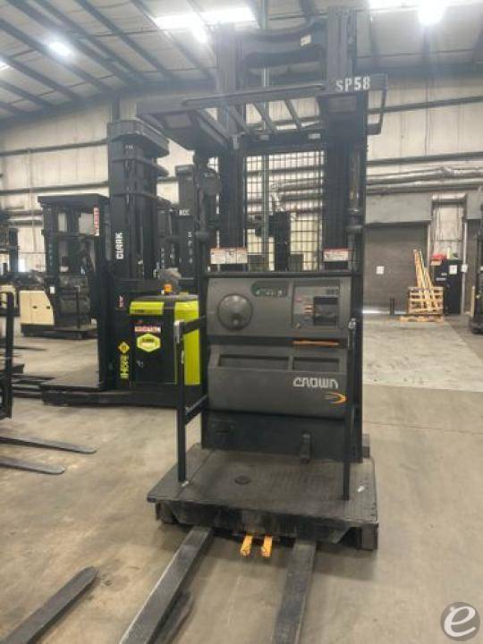 2017 Electric Crown SP3520-30 Electric Order Picker