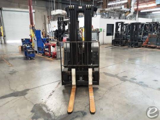2017 Electric Yale Forklifts ESC030 - 123Forklift