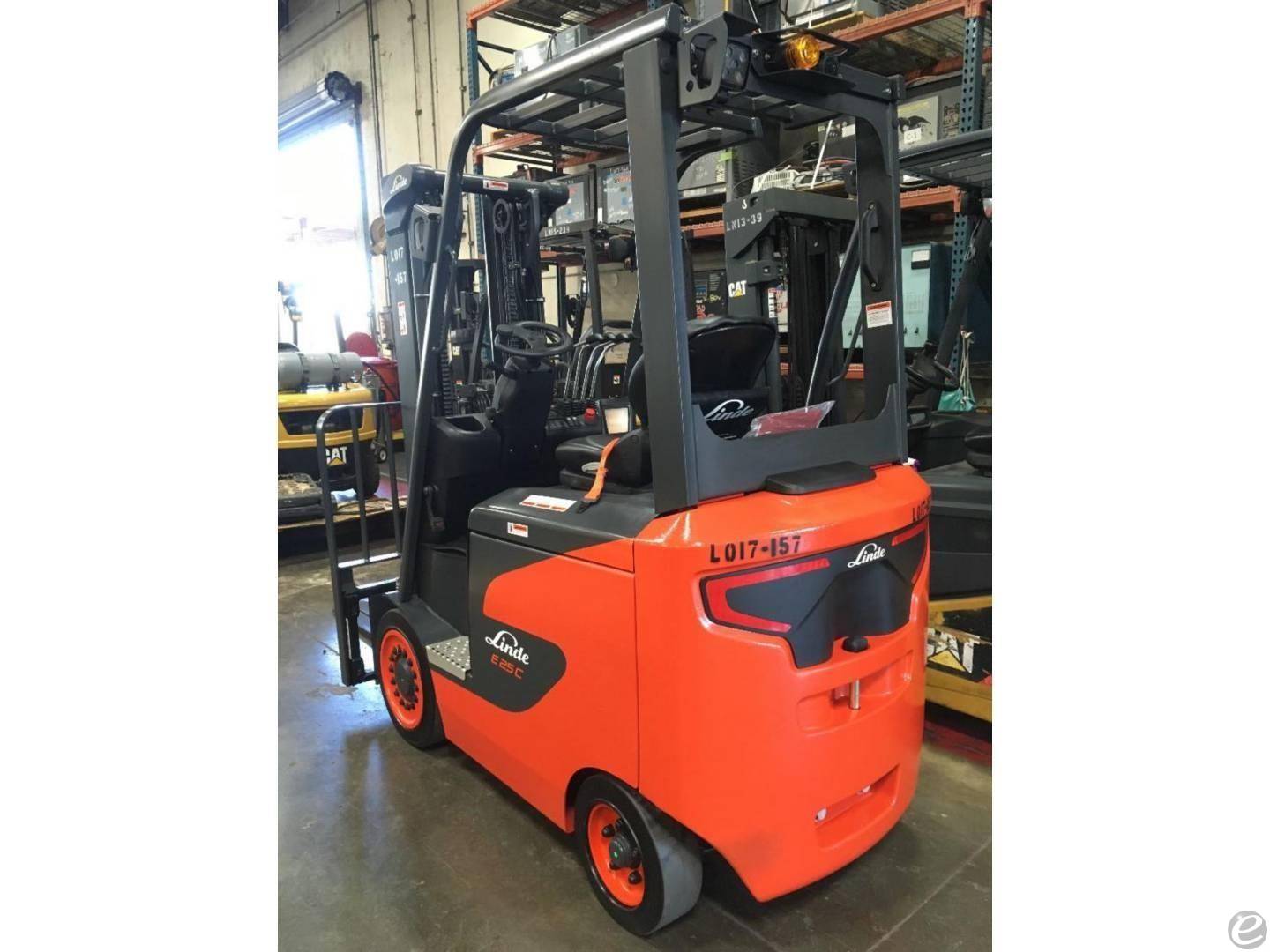 2018 Electric Linde E25C Electric 4 Wheel Sit Down