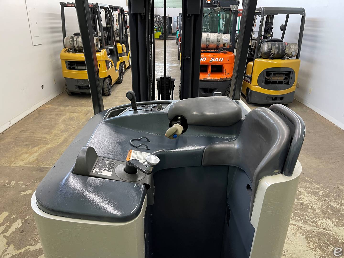 2002 Electric Crown RC3020-30 Electric Stand Up End Control (Docker)
