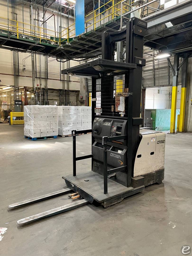2014 Electric Crown SP3520-30 Electric Order Picker