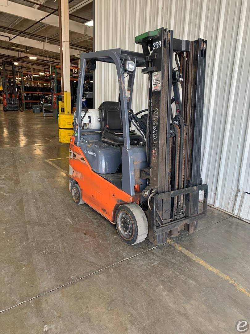2019 LP Gas Toyota Sit Down Rider 8FGCU15 - 123Forklift