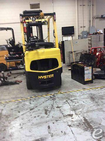 2006 LP Gas Hyster Sit Down Rider S70FT - 123Forklift
