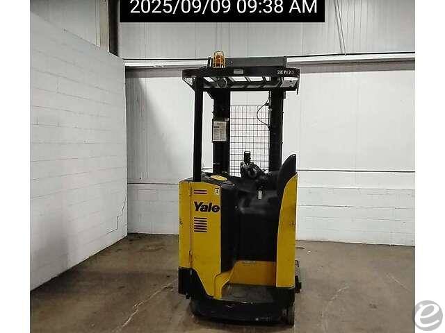 2019 Electric Yale Electric Narrow Aisle Single Reach | Eliftruck