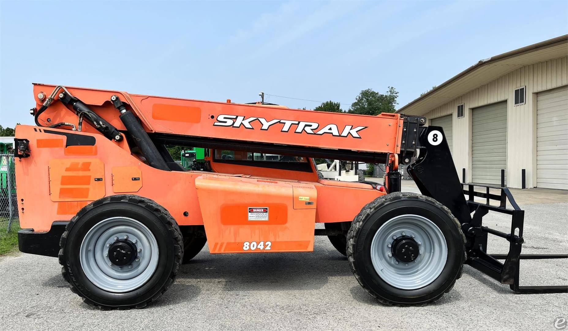 2015 Diesel Skytrak Telehandlers 8042 - 123Forklift