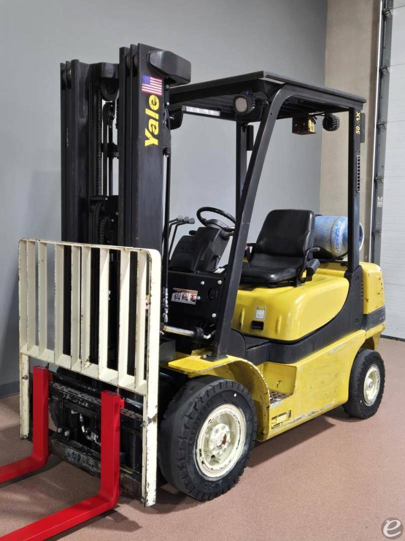 2016 LP Gas Yale Sit Down Rider GLP050MX - 123Forklift