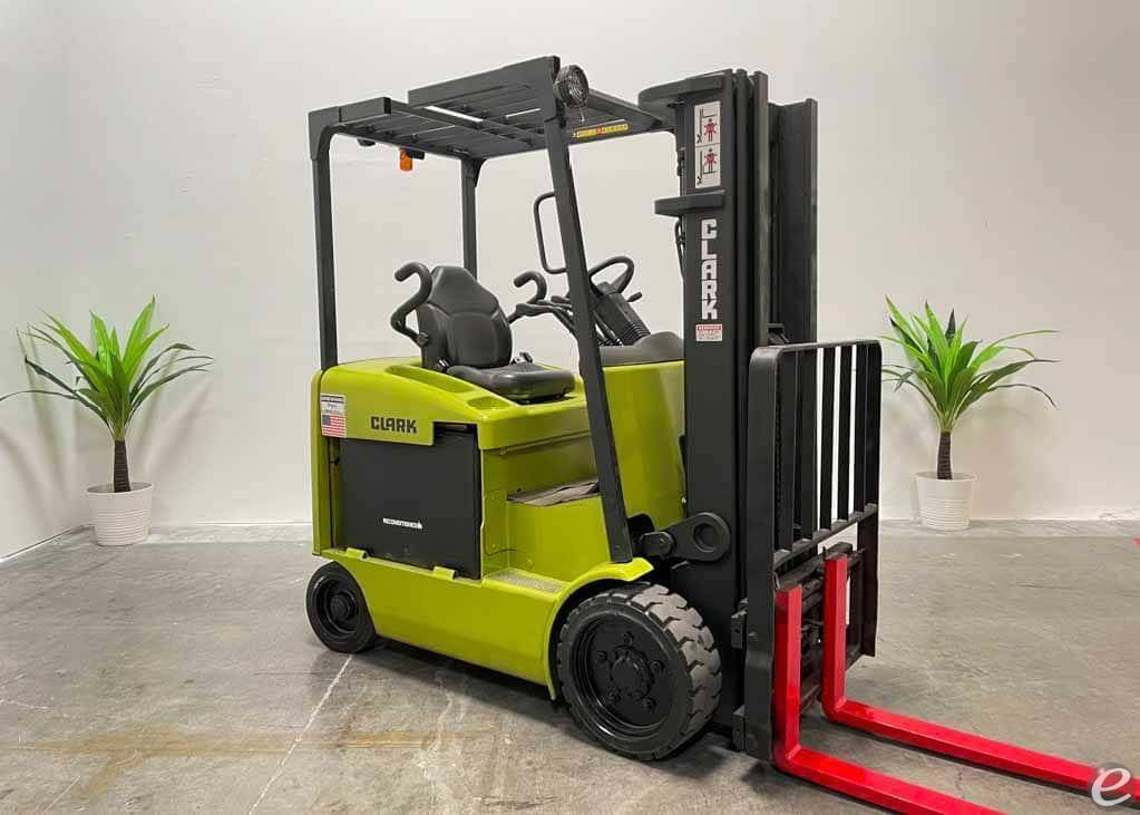 1987 Electric Clark Forklifts ECG25 - 123Forklift