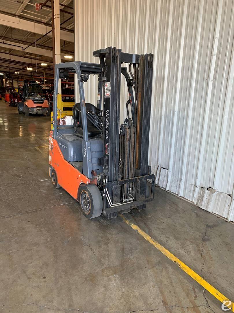 2018 LP Gas Toyota Forklifts 8FGCU15 - 123Forklift