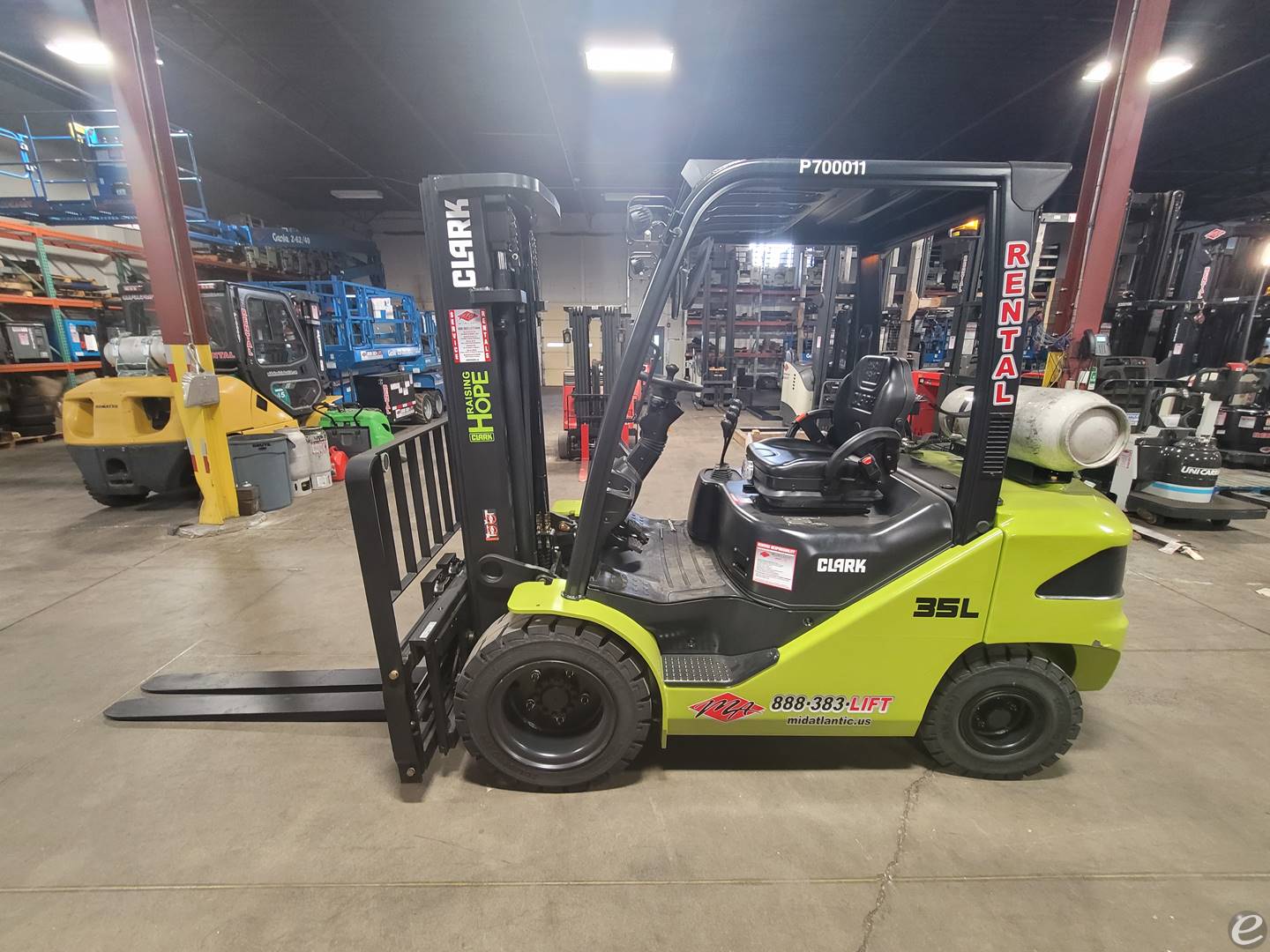 2020 LP Gas Clark Forklifts S35 - 123Forklift