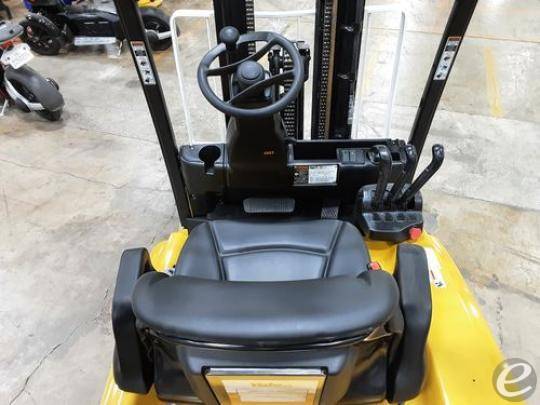 2015 Electric Yale ERP040 Electric 3 Wheel Sit Down
