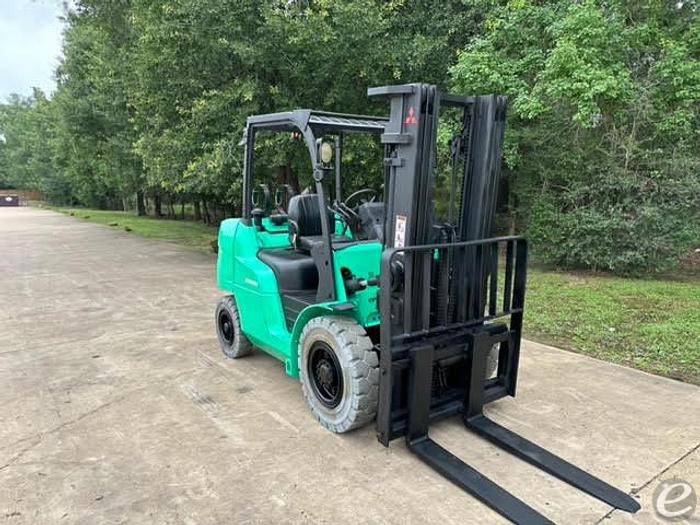 2014 LP Gas Mitsubishi Sit Down Rider FG40N1 - 123Forklift