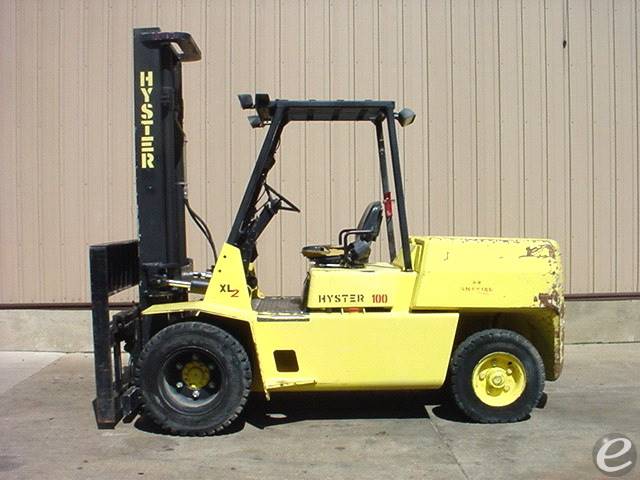 2015 Hyster Pneumatic Tire Forklift - 123Forklift