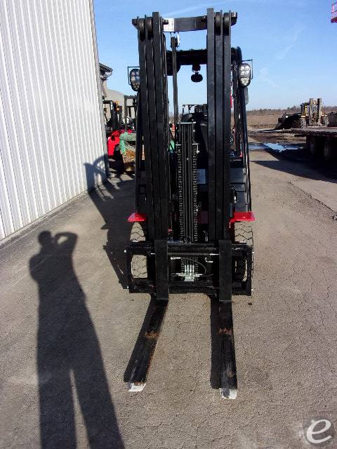 2022 LP Gas Hangcha Pneumatic Tire 4 Wheel Sit Down | Eliftruck