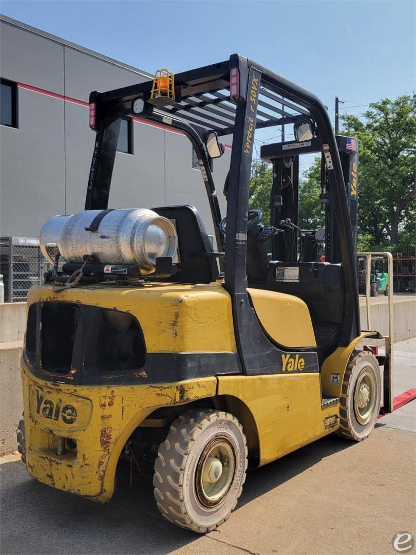 2014 LP Gas Yale GLP050VX Pneumatic Tire 4 Wheel Sit Down