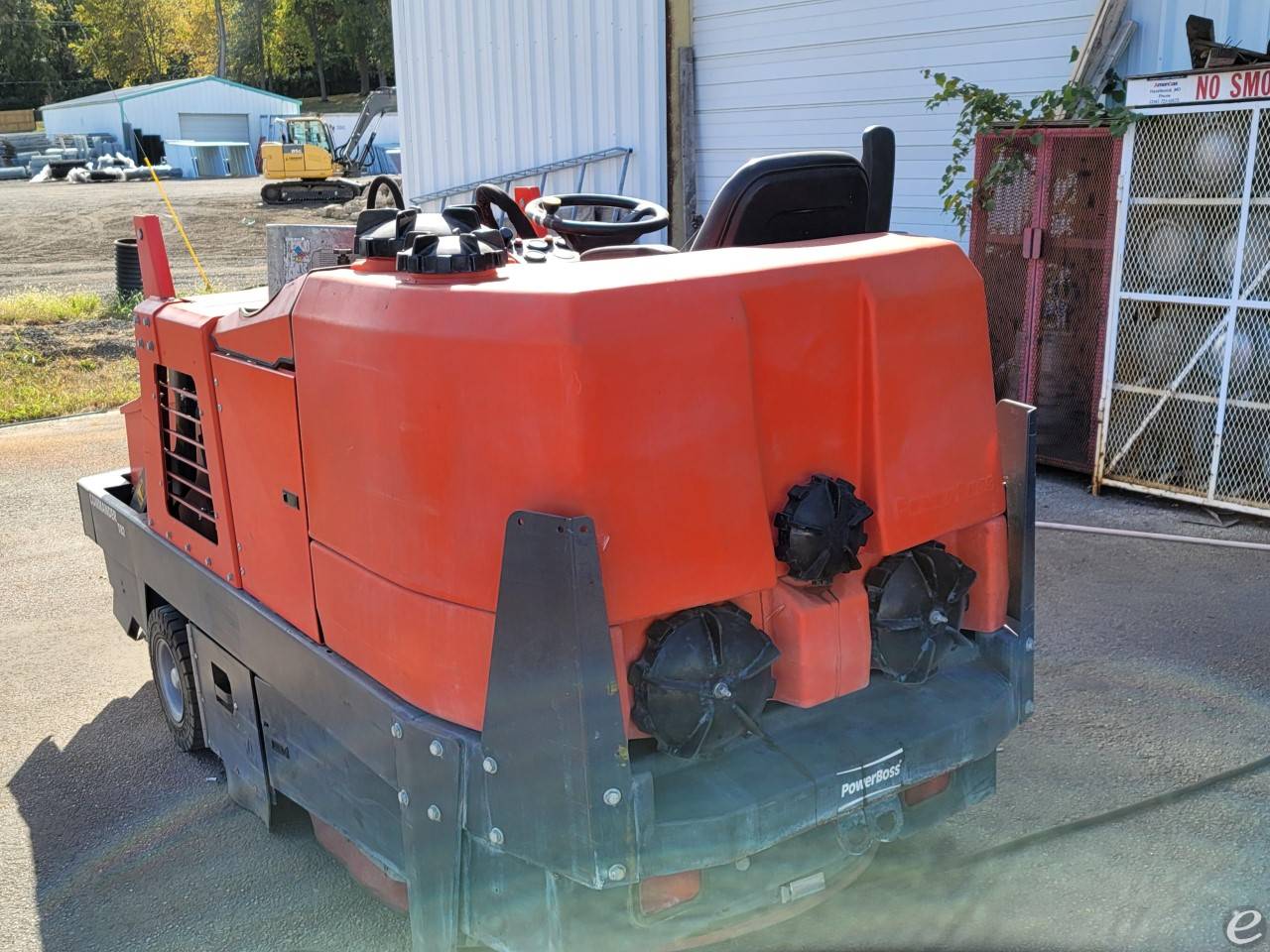 2016 LP Gas Power Boss TSS82 Commander Rider Sweeper/Scrubbers