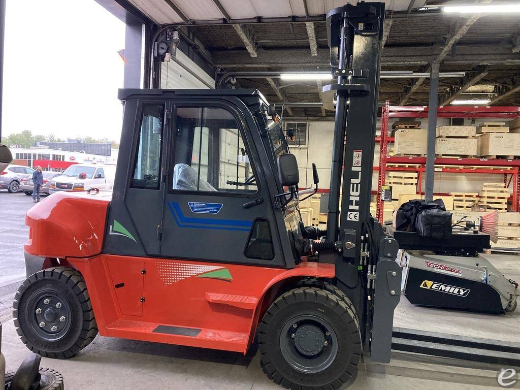 2022 Diesel Heli CPCD70-DE1G Pneumatic Tire 4 Wheel Sit Down