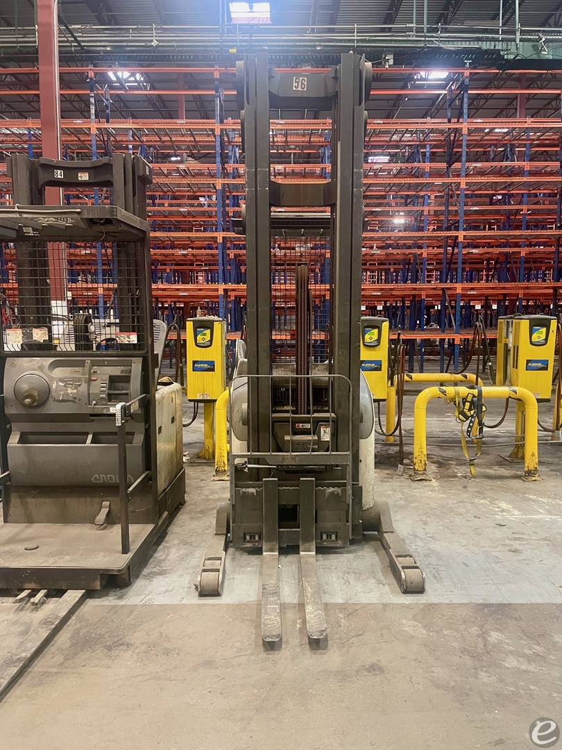 Electric Crown RR5725-45 Electric Narrow Aisle Single Reach