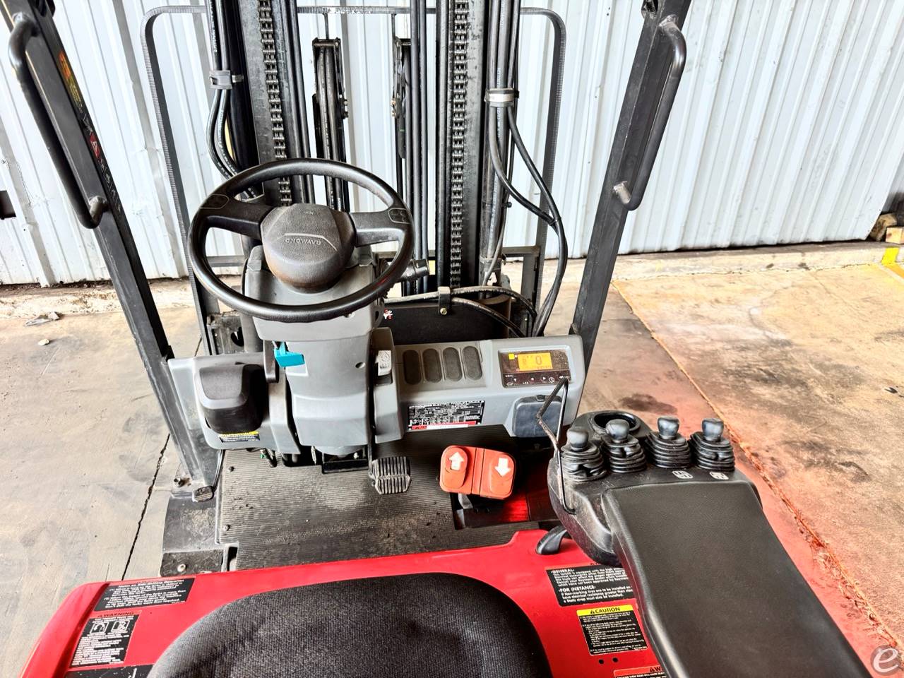 2019 Electric Raymond Electric 3 Wheel Sit Down | Eliftruck