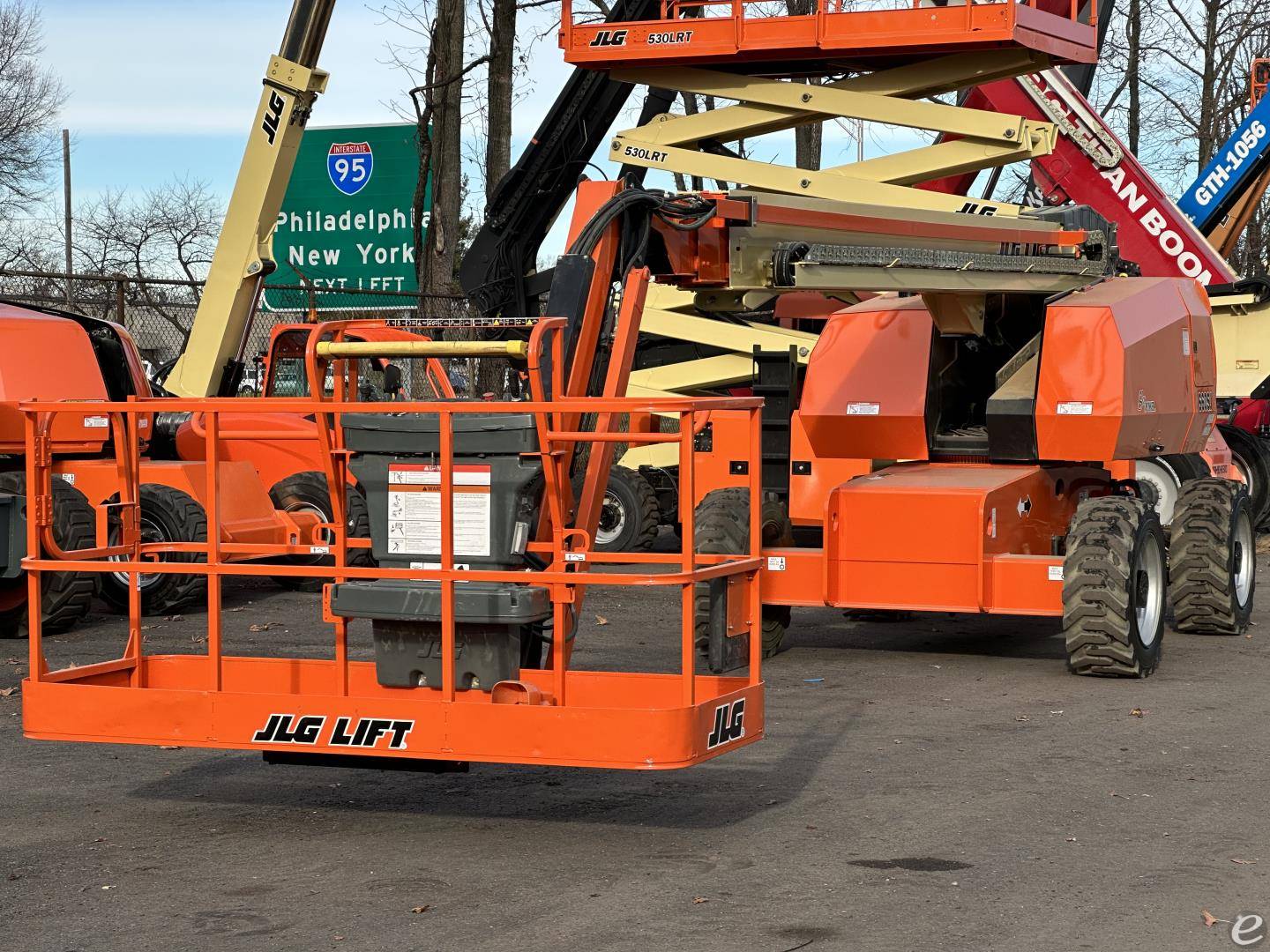 2016 Dual Fuel JLG 660SJ Telescopic Boom