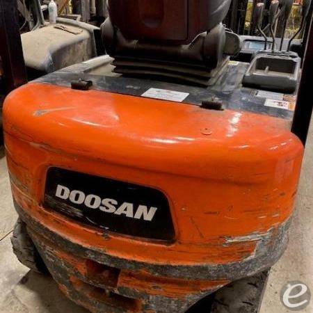 Electric Doosan B20X-5 Electric 4 Wheel Sit Down