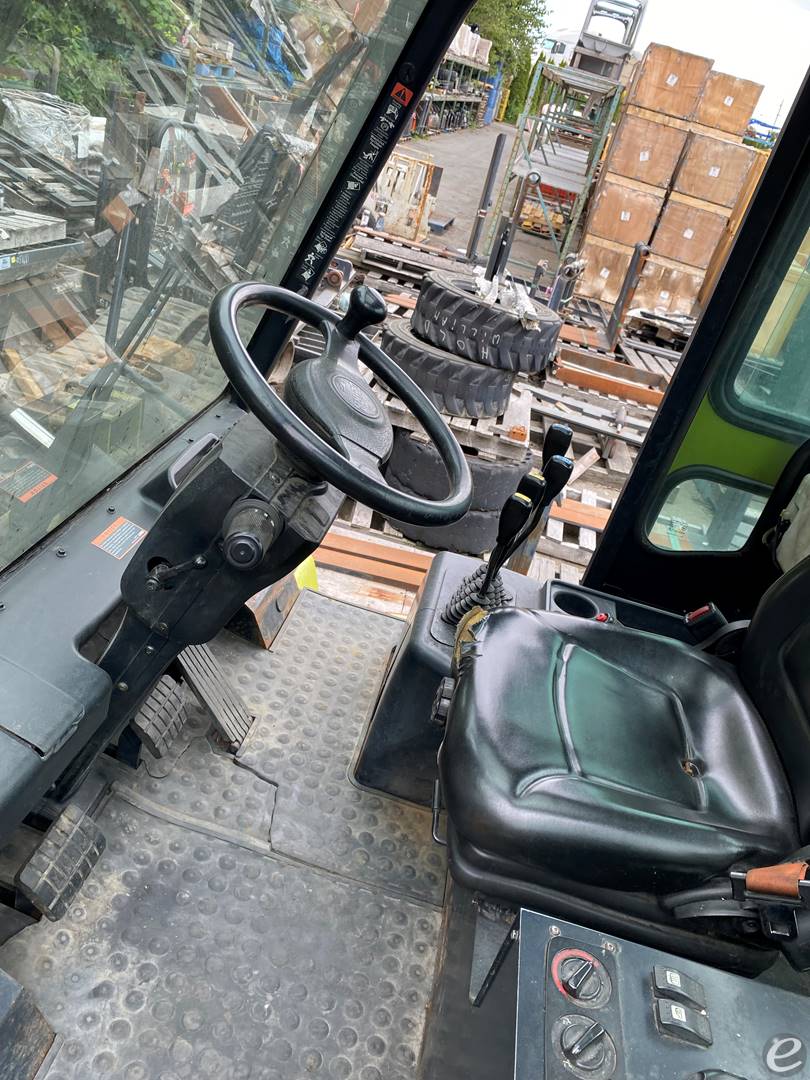 2017 LP Gas Clark C70 Pneumatic Tire 4 Wheel Sit Down