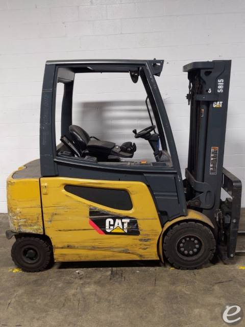 2004 Electric Cat Electric 4 Wheel Sit Down | Eliftruck