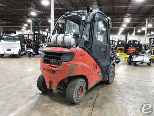 2017 LP Gas Linde H25T-600 Pneumatic Tire 4 Wheel Sit Down